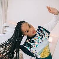 Salem Mitchell Found Her Perfect Light At Louis Vuitton's New York Show ...