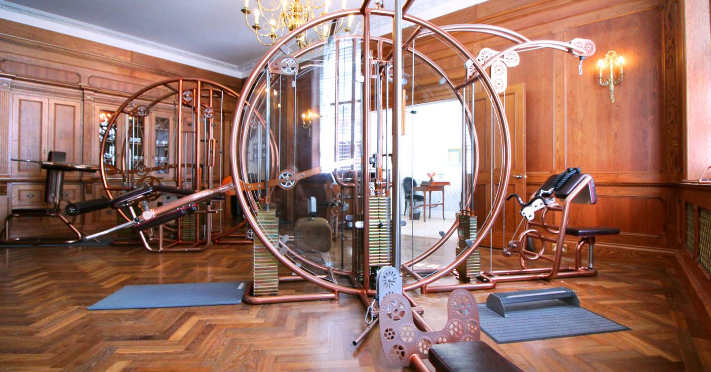 The Elegant Gym Getting You Fit With 15 Minute Workouts | British Vogue