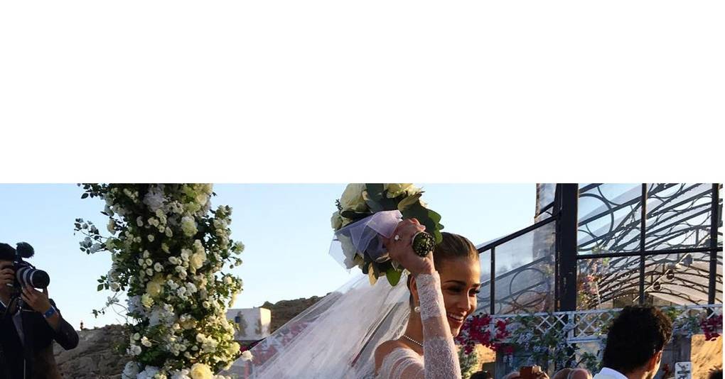 Model Weddings Dresses & Photos | British Vogue