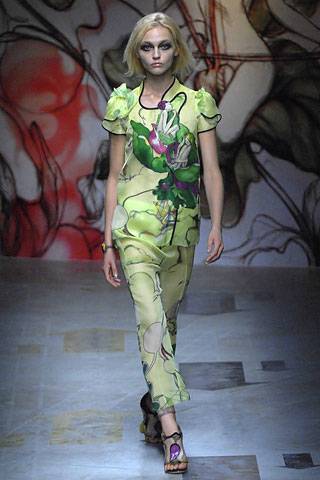 The Prada Parade - Most Iconic Catwalk Moments Looks And Accessories ...