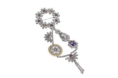 Best Brooches To Buy Now | British Vogue