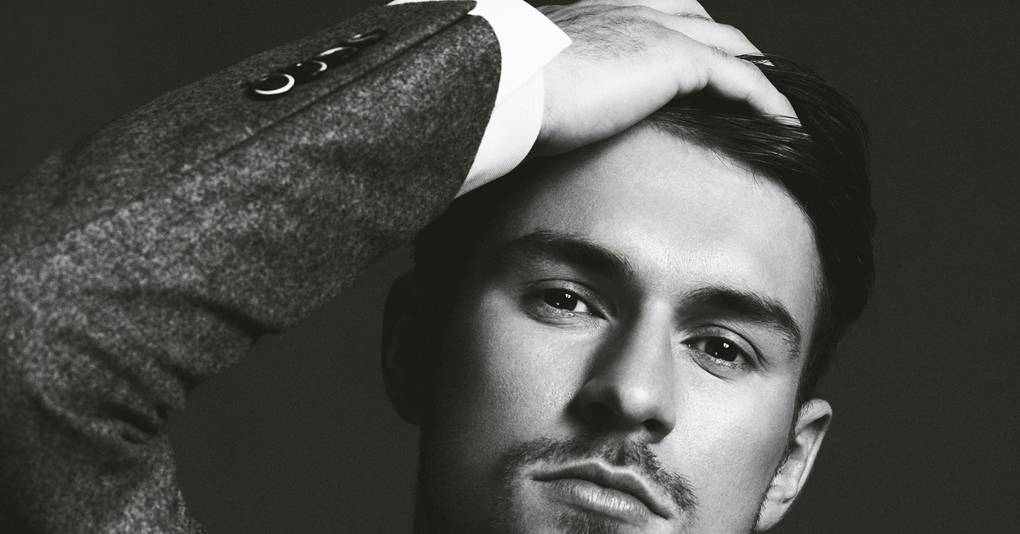 Aaron Ramsey Signs For Elite Models Arsenal Wales Footballer | British ...