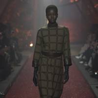 Meet Adut Akech, The South Sudanese Beauty Walking Every Major Autumn ...